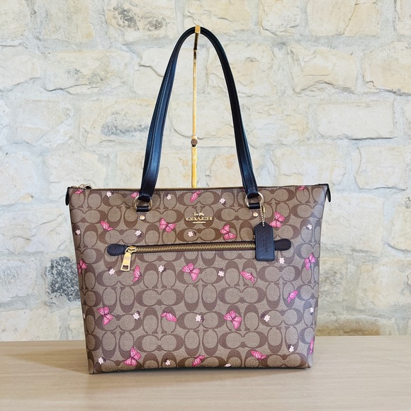 Coach | Bags | Coach Butterflies Signature Gallery Tote Handbagwallet ...